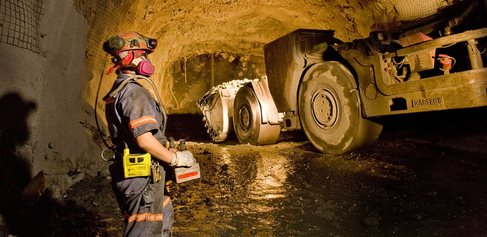 2015 Mineral Commodity Summaries: Key Highlights - Minerals Make Life